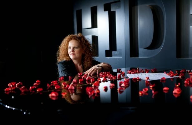 Preview: Janette Mason – D’Ranged. New Album and Crowdfunding Campaign ...